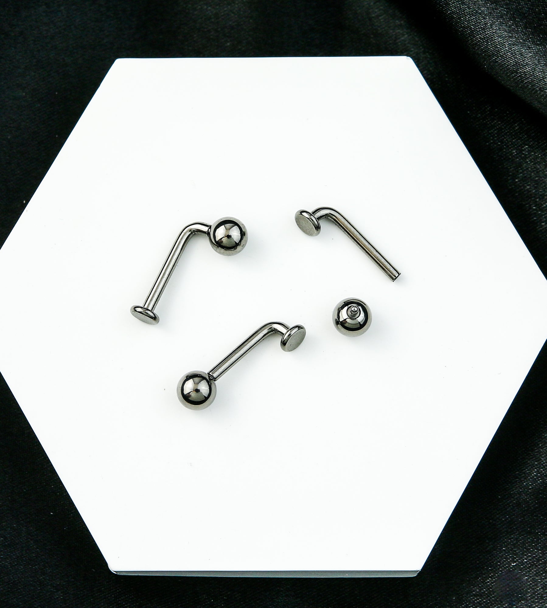 Ball Top Vertical Clitoral Hood Internally Threaded Titanium Barbell ...