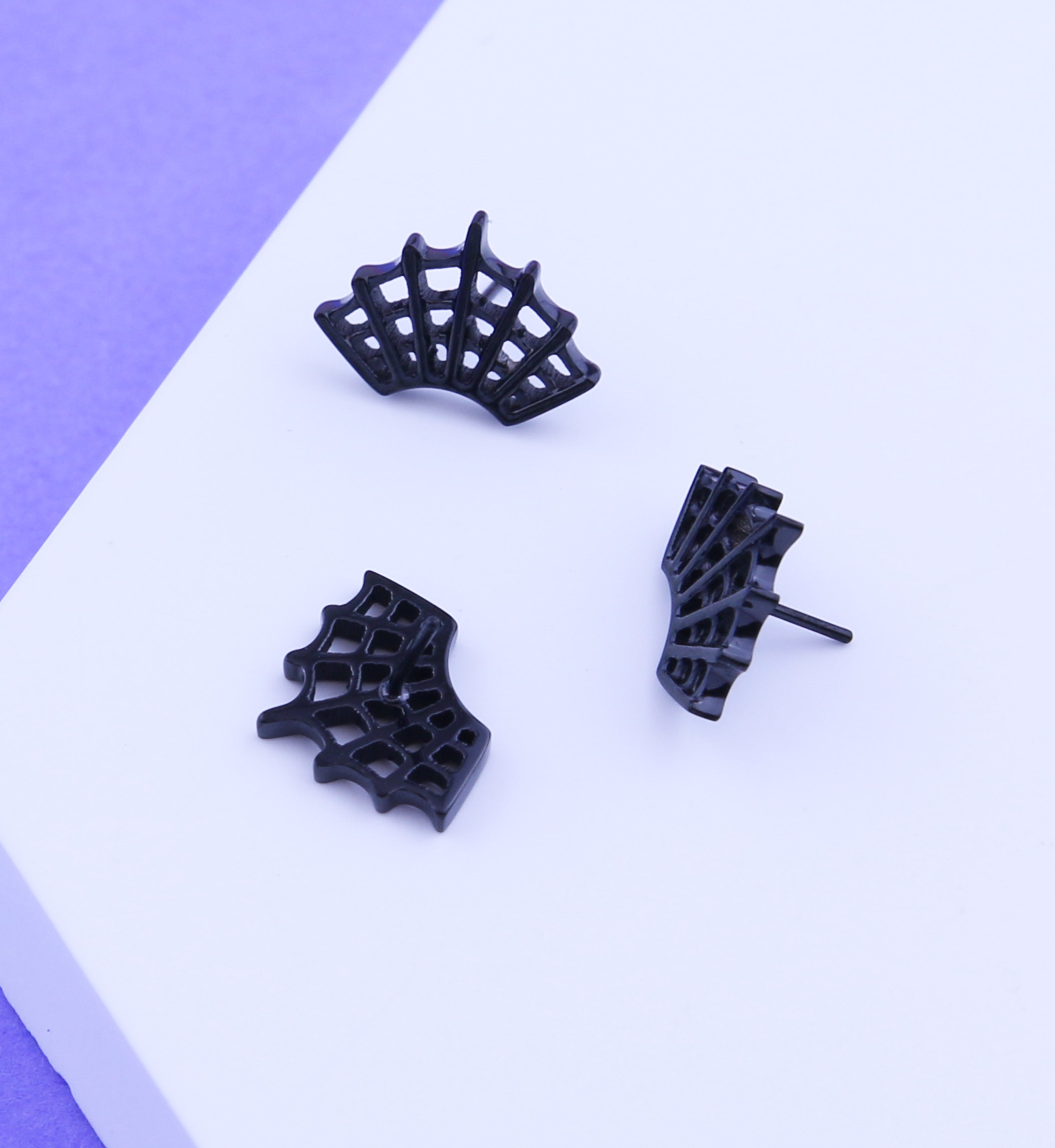 Black PVD Corner Spiderweb Titanium Threadless Top | UrbanBodyJewelry.com
