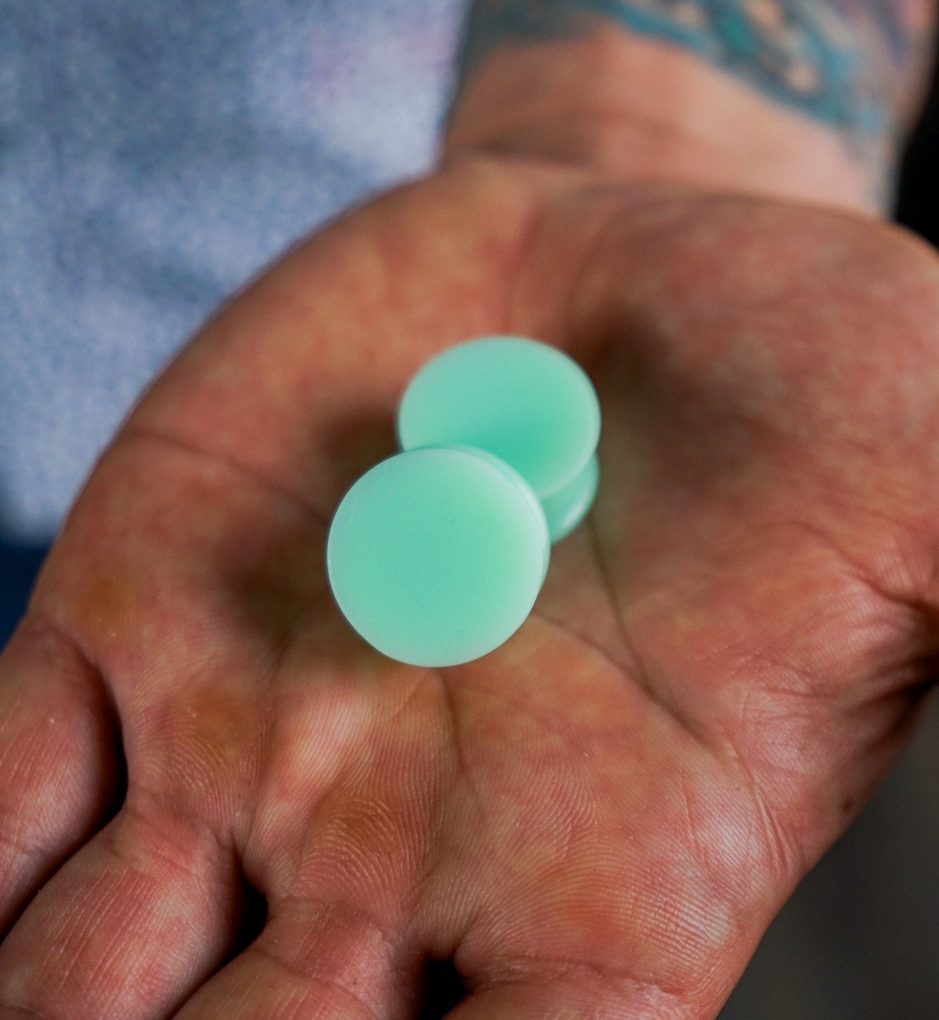 Double Flare Mint Green Silicone Plugs (8 Gauge - 1 & 1/2 ...