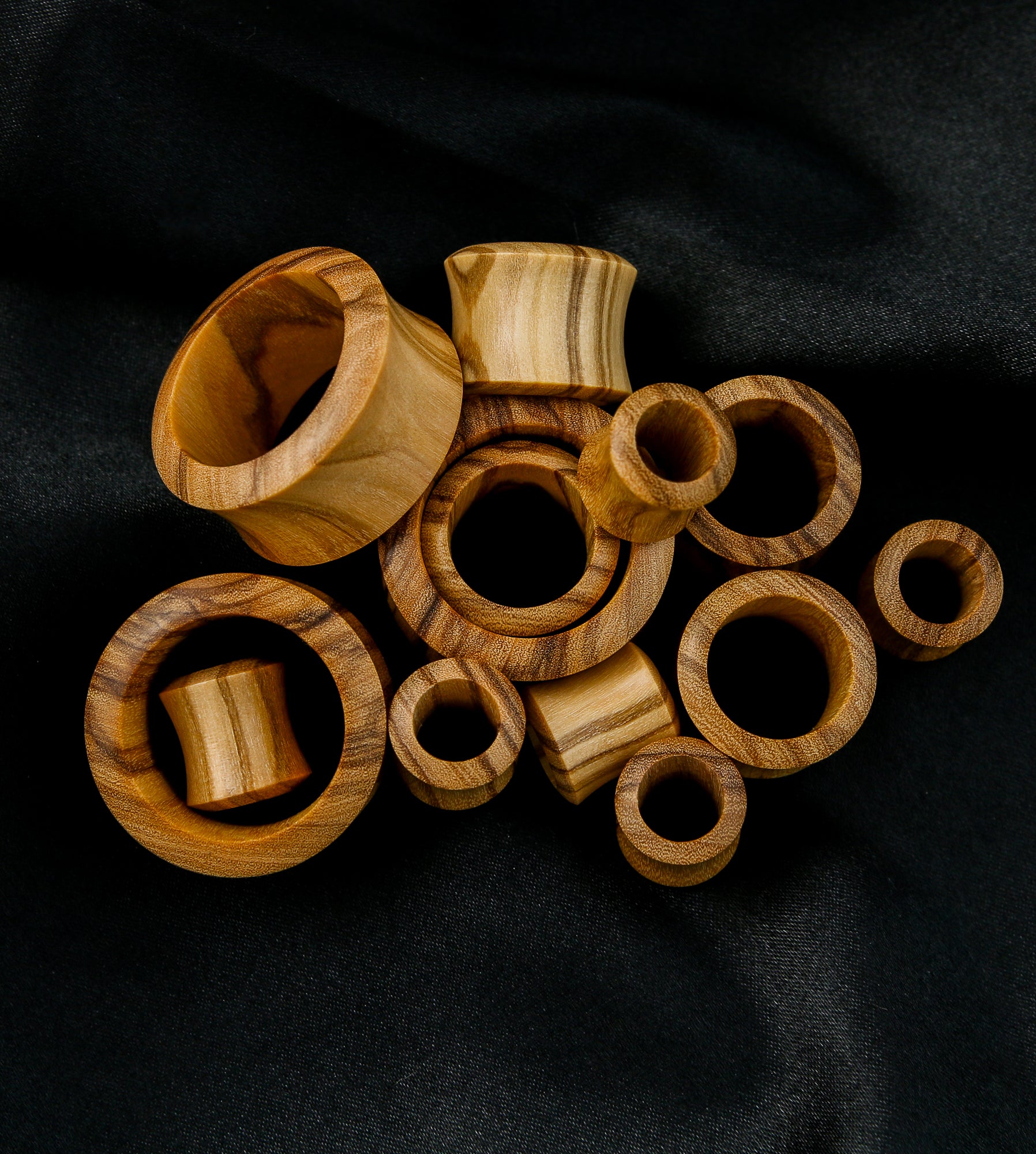 Olive Wood Tunnel Plugs (6 Gauge up to 1 Inch) | UrbanBodyJewelry.com