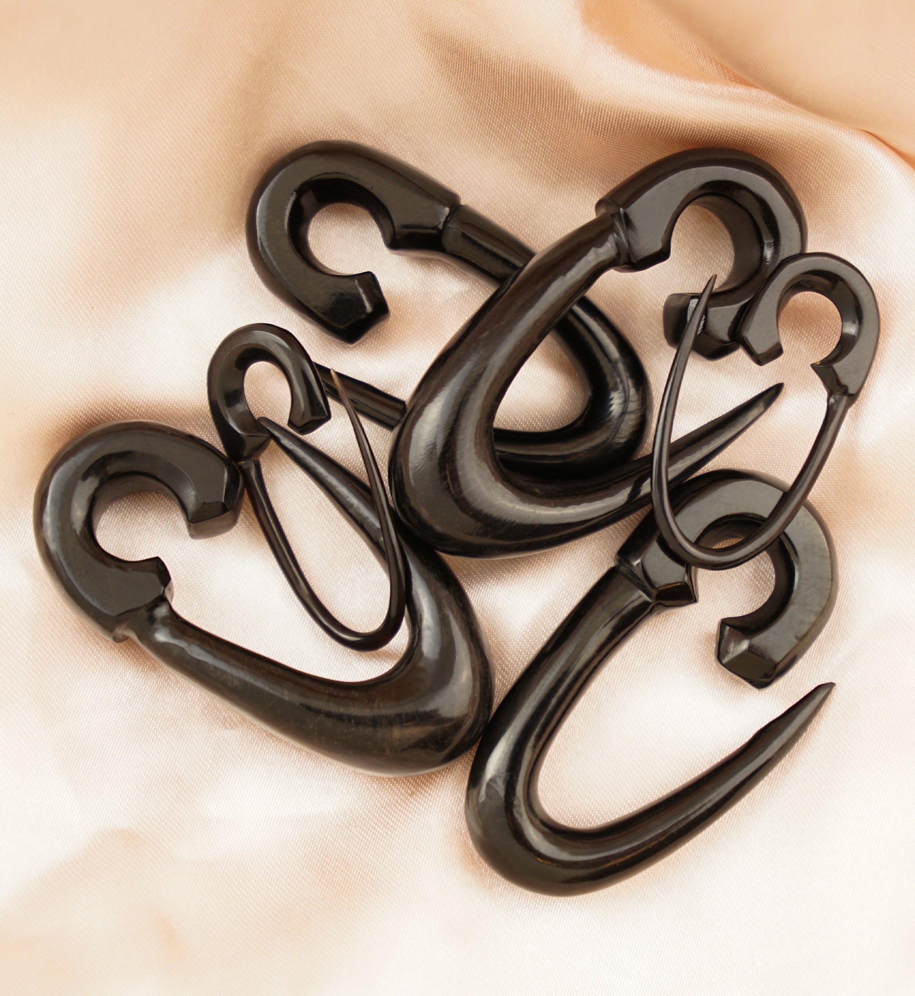 Safety Pin Horn Hangers (8G - 1/2")