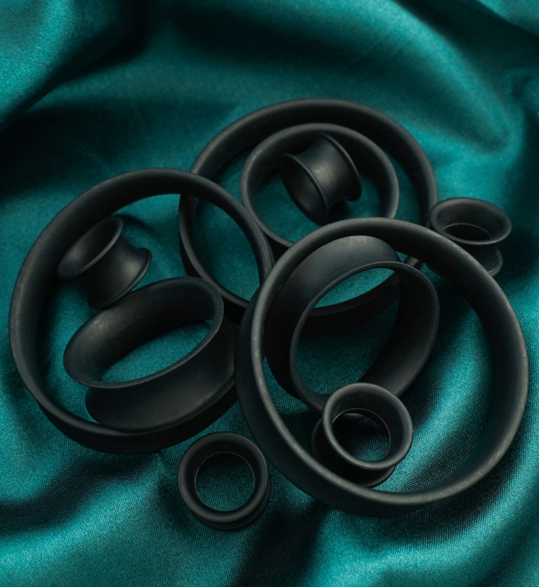 0g Plugs & Tunnels | 8mm Ear Gauges | 0 Gauge Jewelry