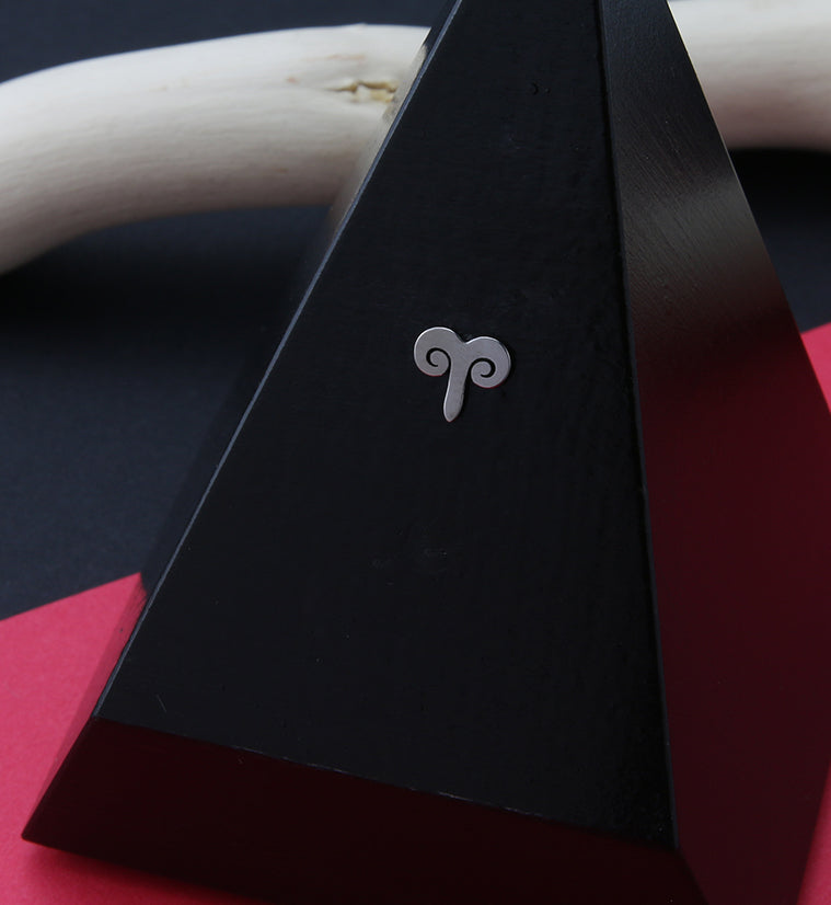 Aries Zodiac Sign Threadless Titanium Top | UrbanBodyJewelry.com