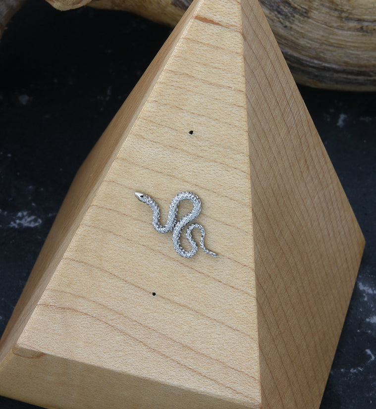 Crosshatch Snake Threadless Titanium Top | UrbanBodyJewelry.com
